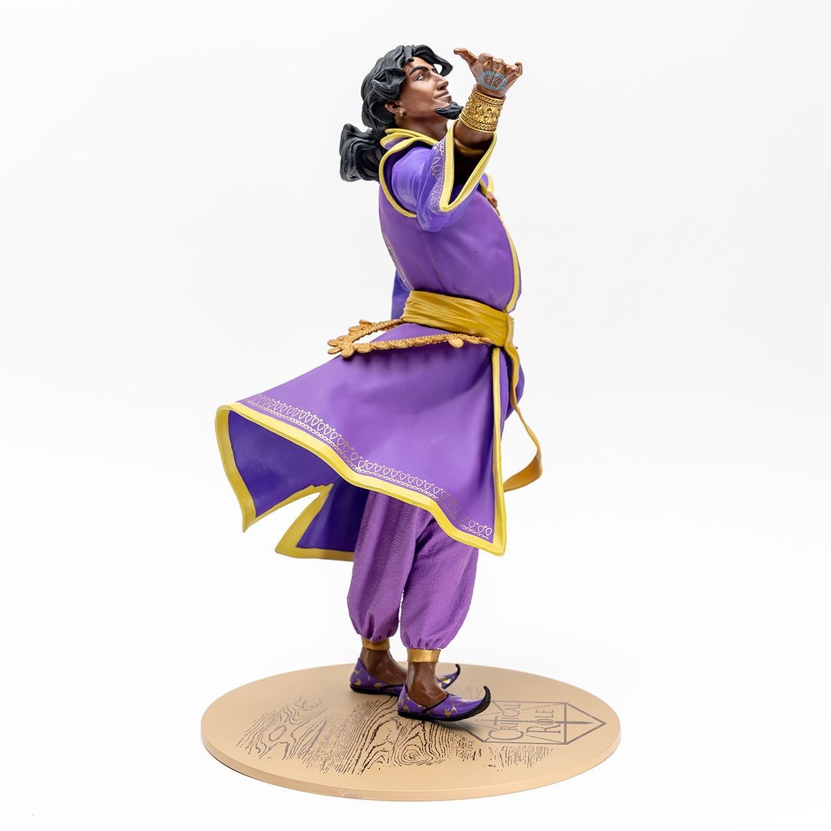 Critical Role: 12" Shaun Gilmore Figure | Geeky Teas & Games, Inc.